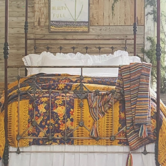 Sundance | Bedding | Sundance Patchwork Lightweight Quilts | Poshmark